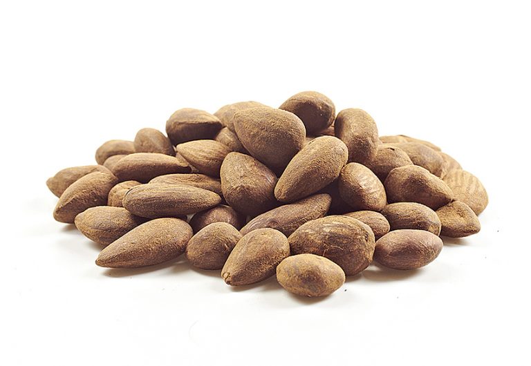 ALMENDRA PIEL CRUDA 1 KG - Especias Granado.